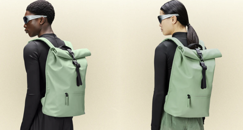 Rains Rolltop Rucksack Review : Luggage Review